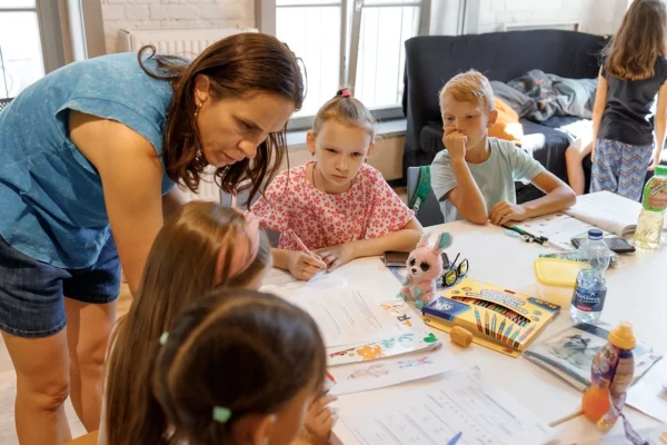 Empower, educate, integrate: support for refugee children through ...